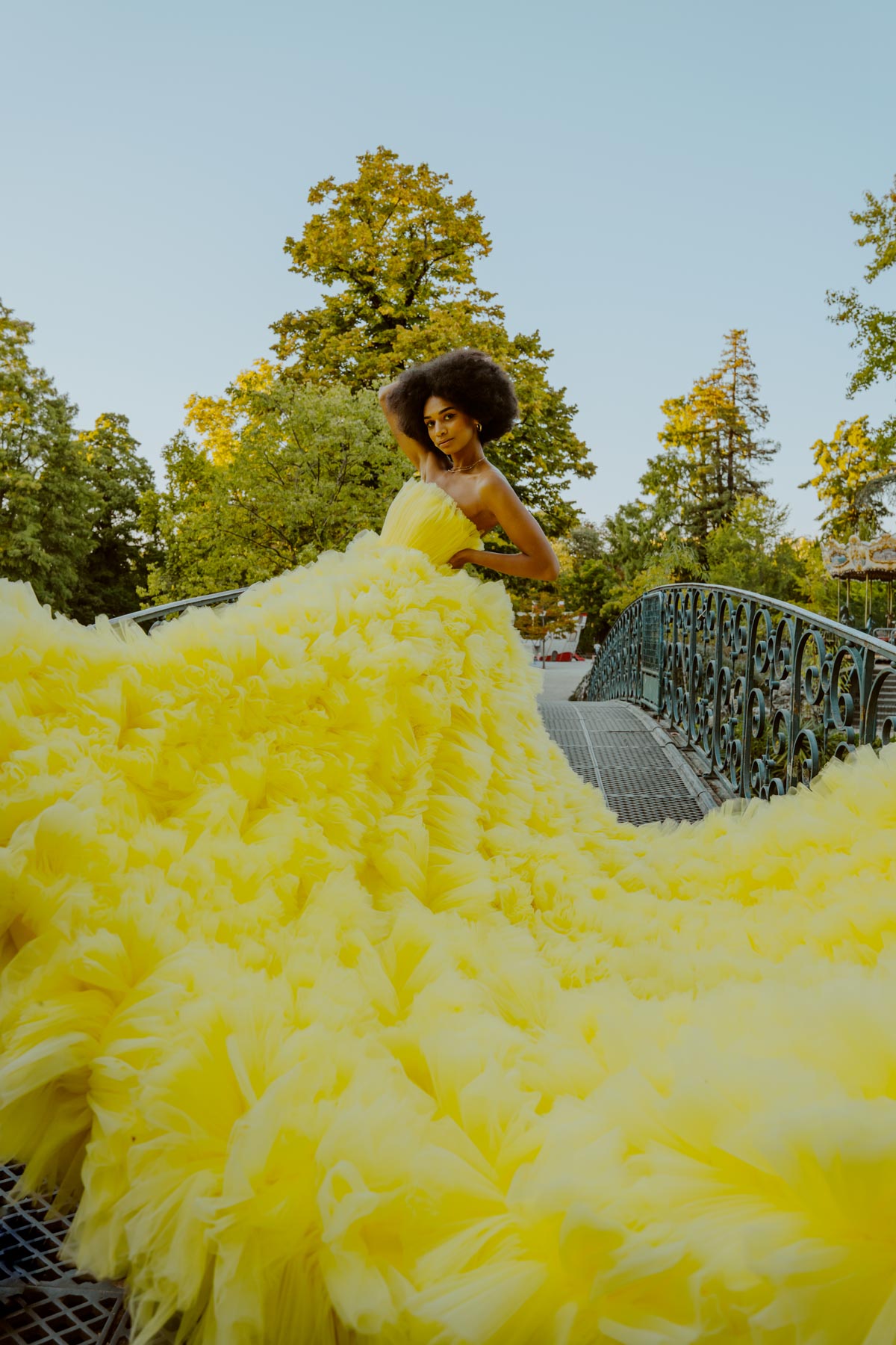 Yellow Luxury Dress (L-11) - Flying Dress France